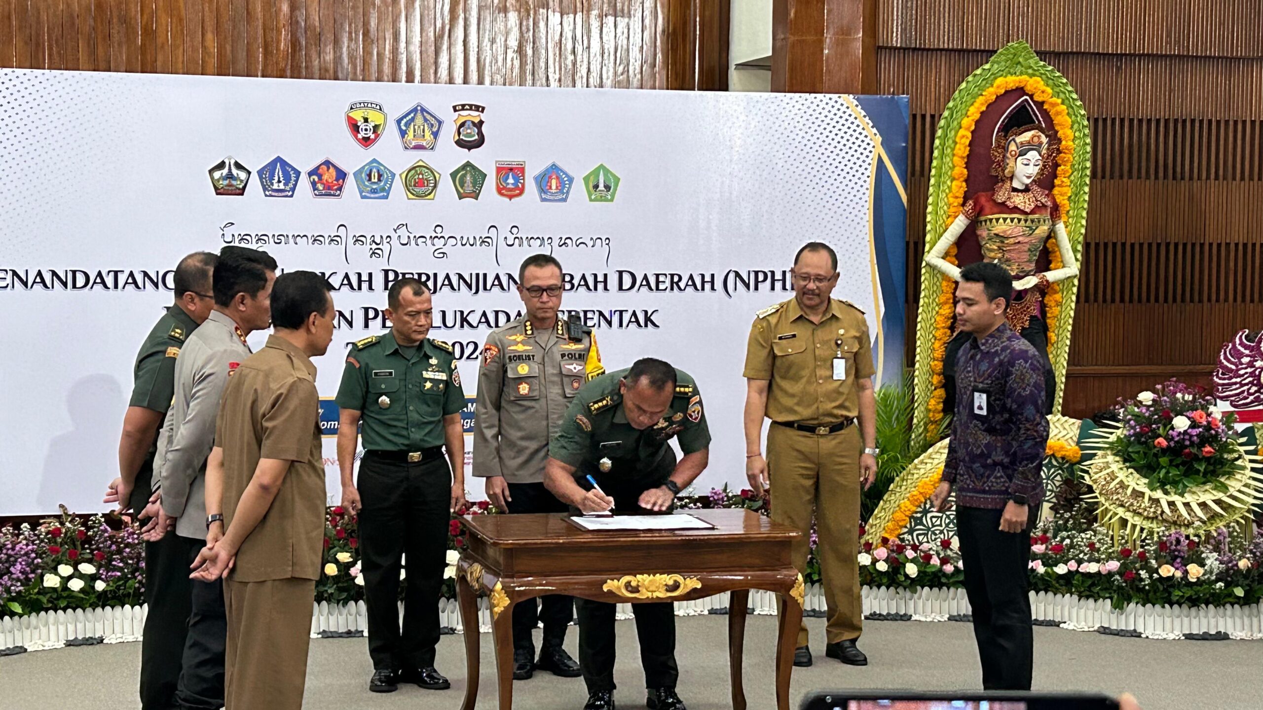 Penandatanganan NPHD Pengamanan Pemilukada Serentak Tahun 2024 di Provinsi Bali – Badan Kesatuan ...